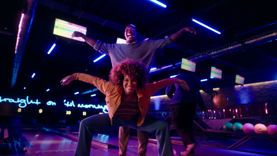 giffgaff's 'Fast Forward' Campaign Keeps UK Prices Fixed in an Ever ...