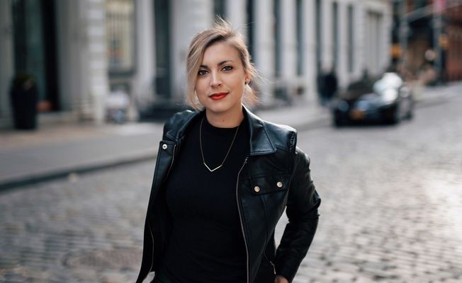Cutters New York Signs Editor Alison Grasso | LBBOnline