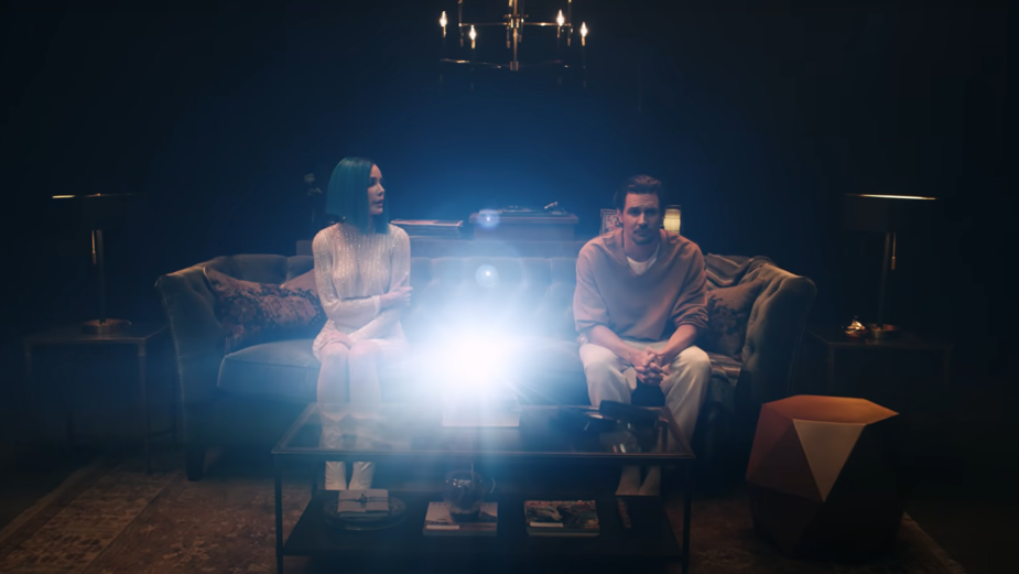 Samsung Partners with Artist Halsey to Bring ‘So Good’ to Life in New ...