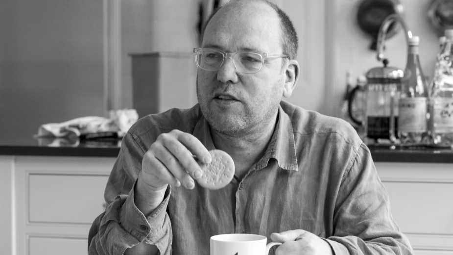 Director Daniel Kleinman Signs with Arts & Sciences | LBBOnline