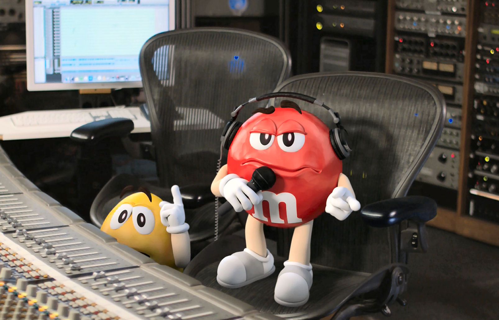 Mars Hears a Sweet Sound: Welcome to the AMP Hall Of Fame | LBBOnline