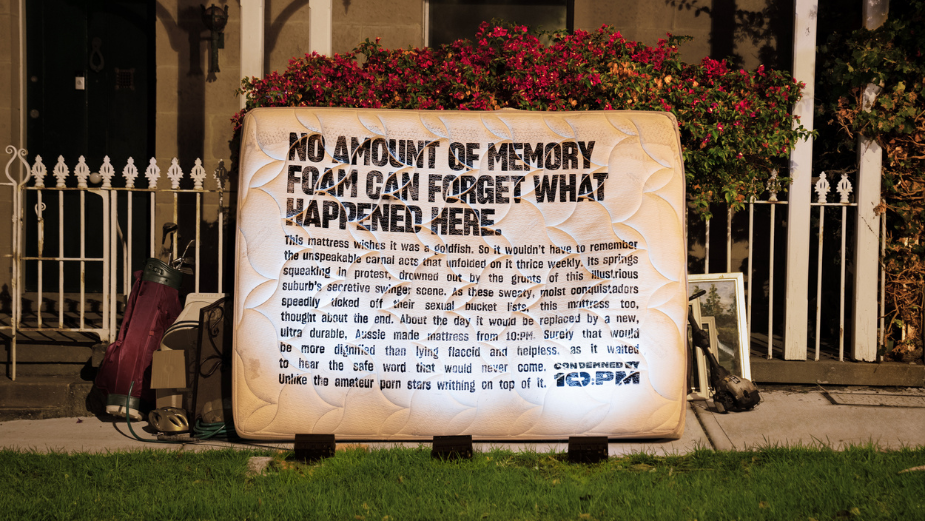 10:PM and Howatson+Company Turn Abandoned Mattresses into Unmissable ...