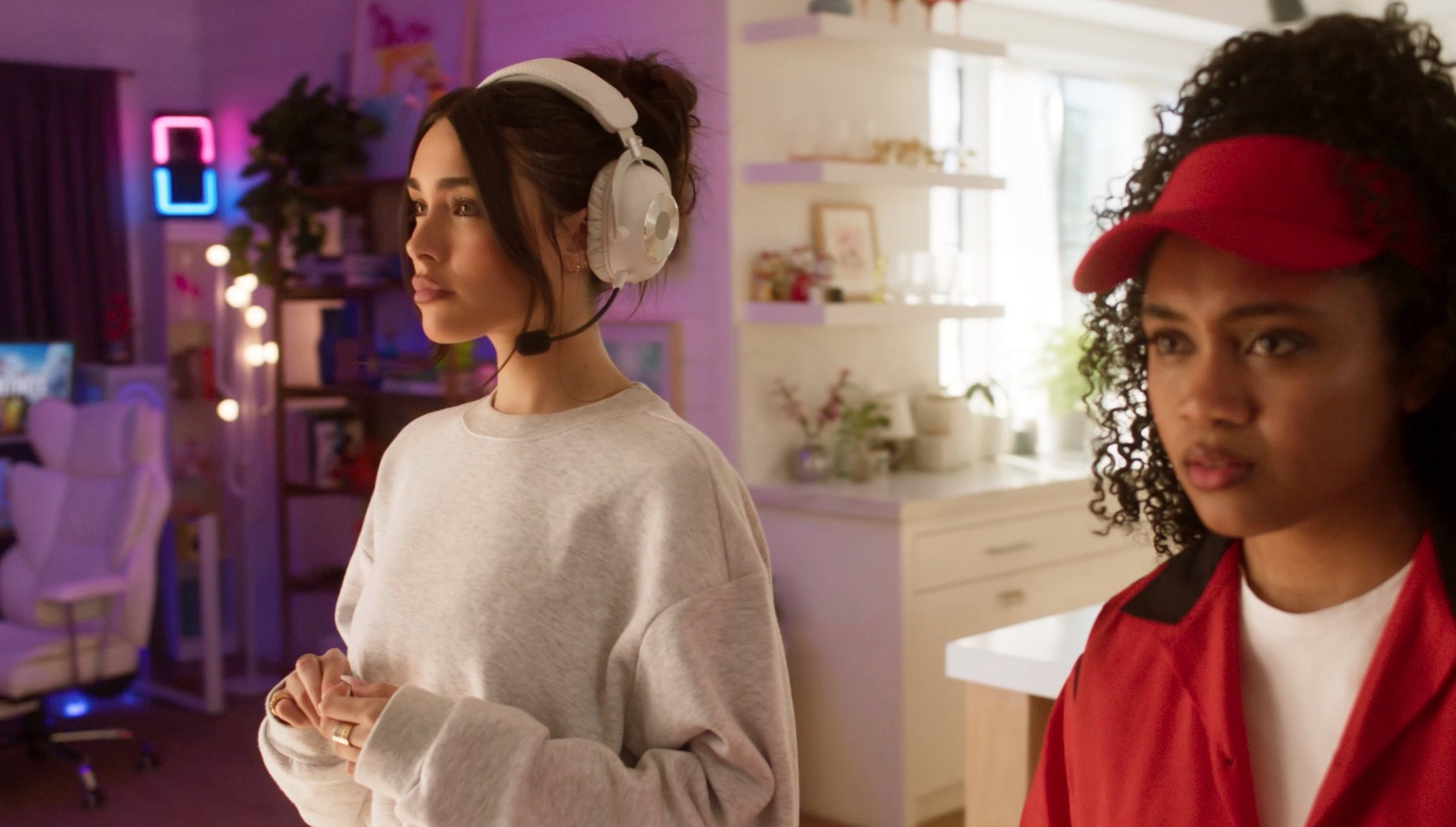 Superstar Madison Beer Takes on Super-Sized LEGO Fortnite Adventures ...