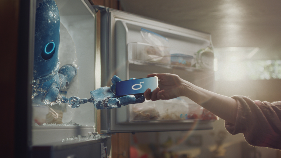 O2’s Beloved Bubl Makes Unexpected Appearances to Show Customers They ...