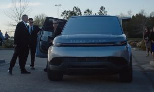 Land Rover Creates Futuristic Range Rover Sport for Hulu's Original ...