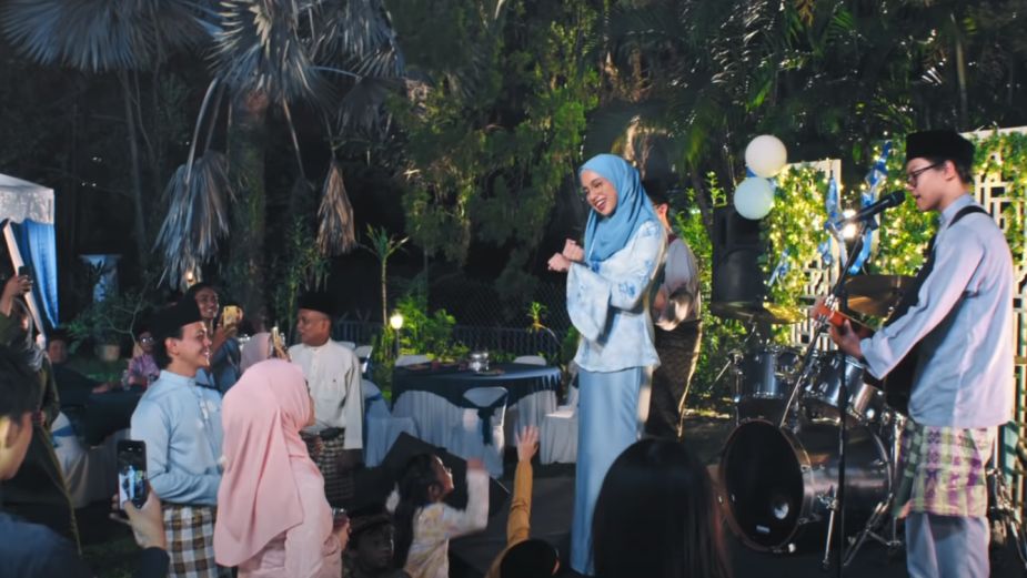 FCB Malaysia and RHB Bank Sing a Song of Togetherness for Hari Raya ...