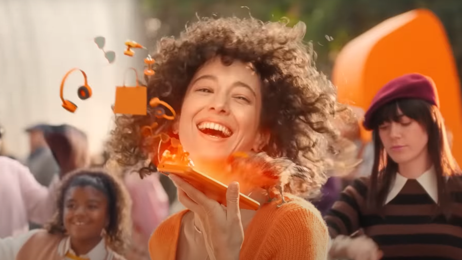 Online Marketplace Temu Gets You Shopping like a Billionaire in Its ...