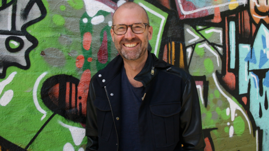 Creativity Squared: Looking at the World through Rose-Tinted Glasses ...