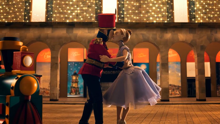 Toy Soldier Finds His Soulmate in Department Store Rinascente’s ...