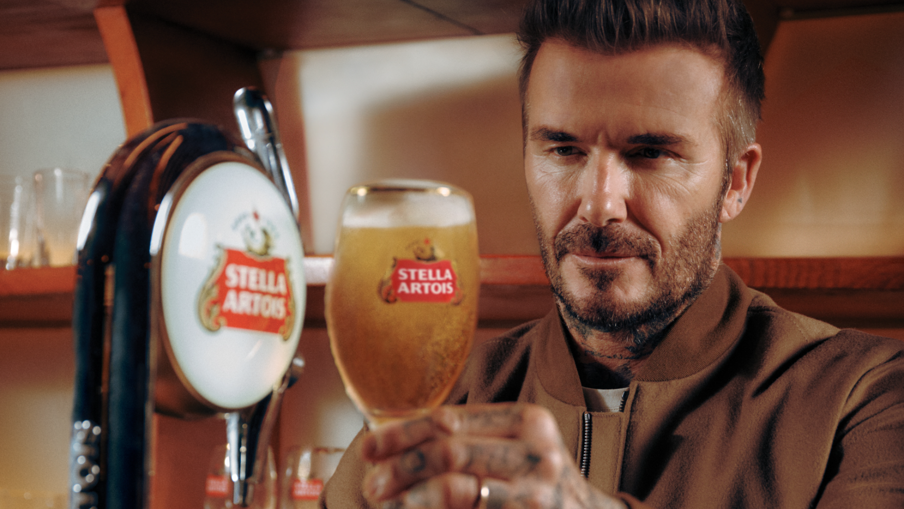 Stella Artois Ad Raise A Glass: Stella Artois Renews Wimbledon