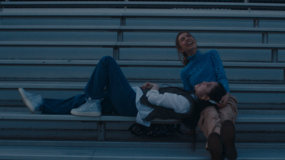 Singer Breagh Isabel's 'Girlfriends' Promo is a Coming-of-Age Story of ...