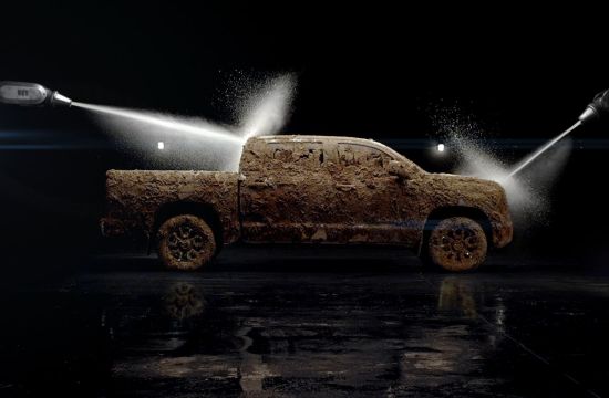 Toyota Tundra Has a Mud Bath | LBBOnline