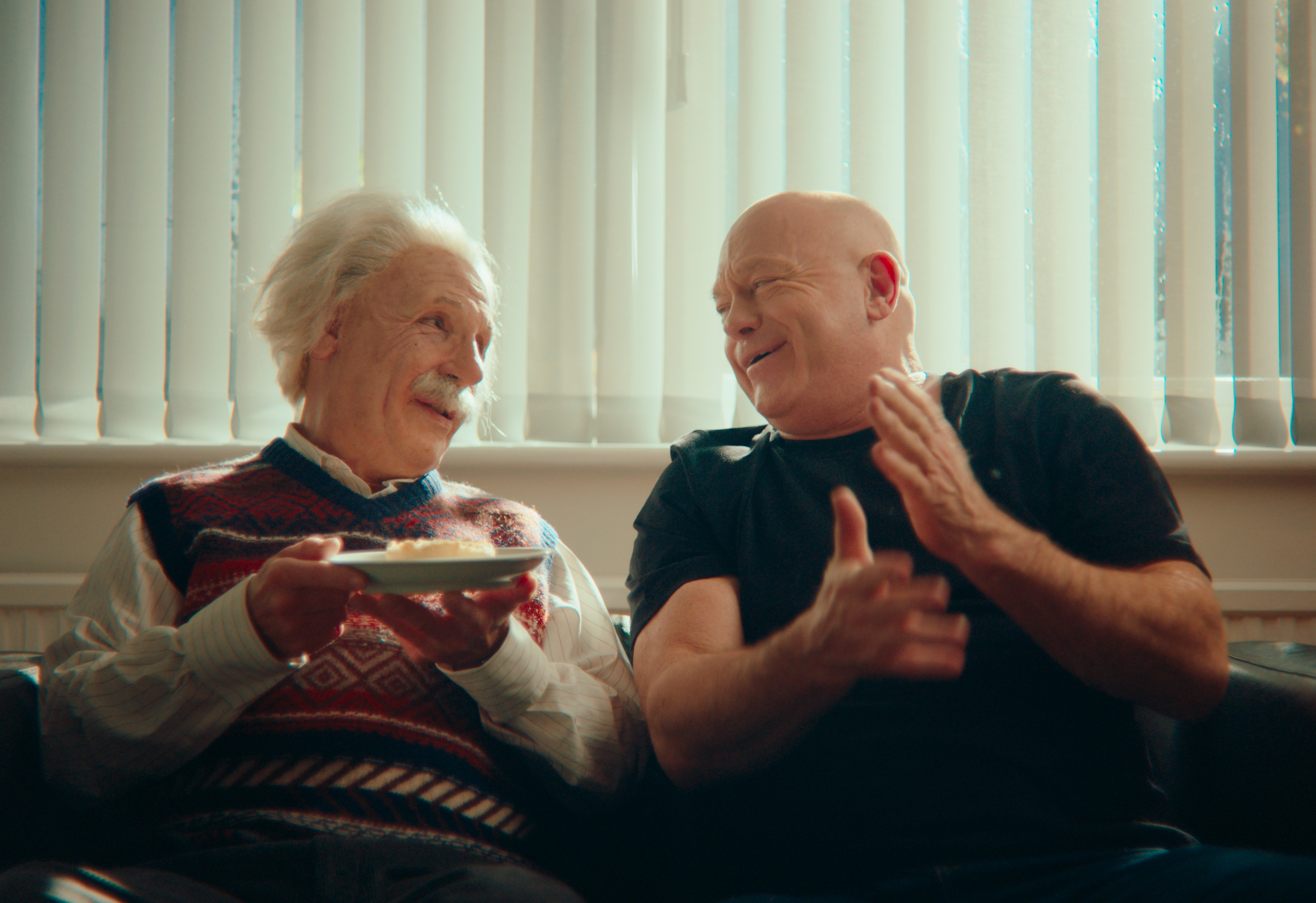 Ross Kemp and Albert Einstein Challenge Smart Meter Misconceptions for ...