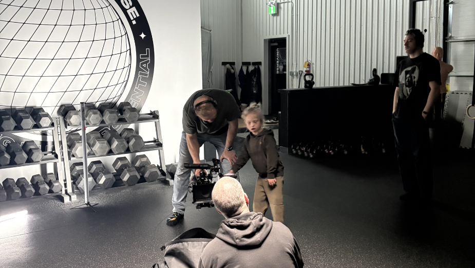 This Intimate Family Portrait Celebrates Everyday Heroes for World Down ...