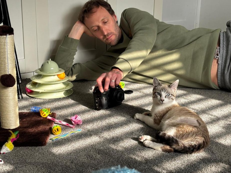 Curious Productions Director Falls for Feline Star While Shooting Cats ...